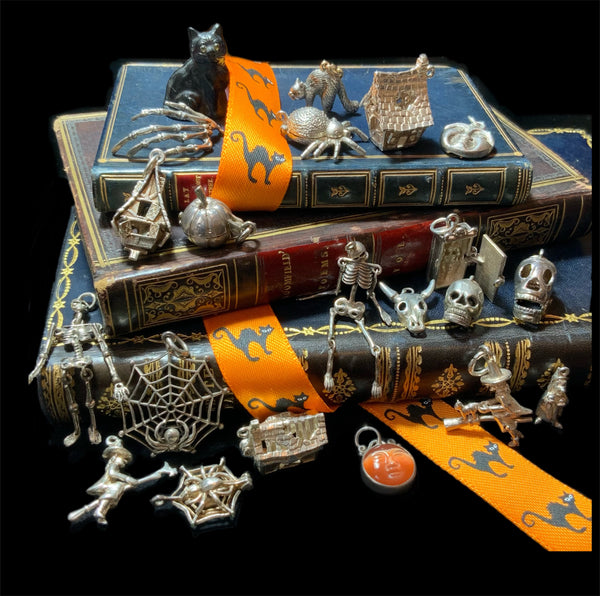 All Things Spooky 🎃 – Sandy's Vintage Charms